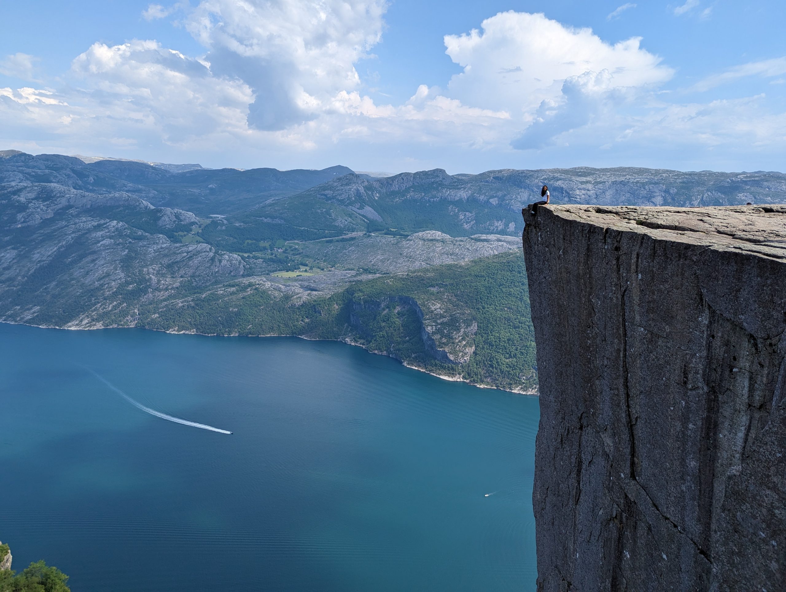 How to hike the famous Pulpit Rock - wanderingwheretogo